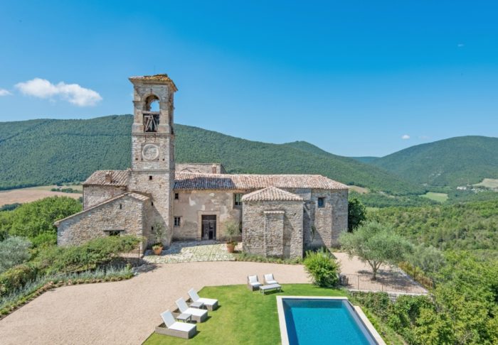 Here are the Top Five Italian Castles You Can Rent
